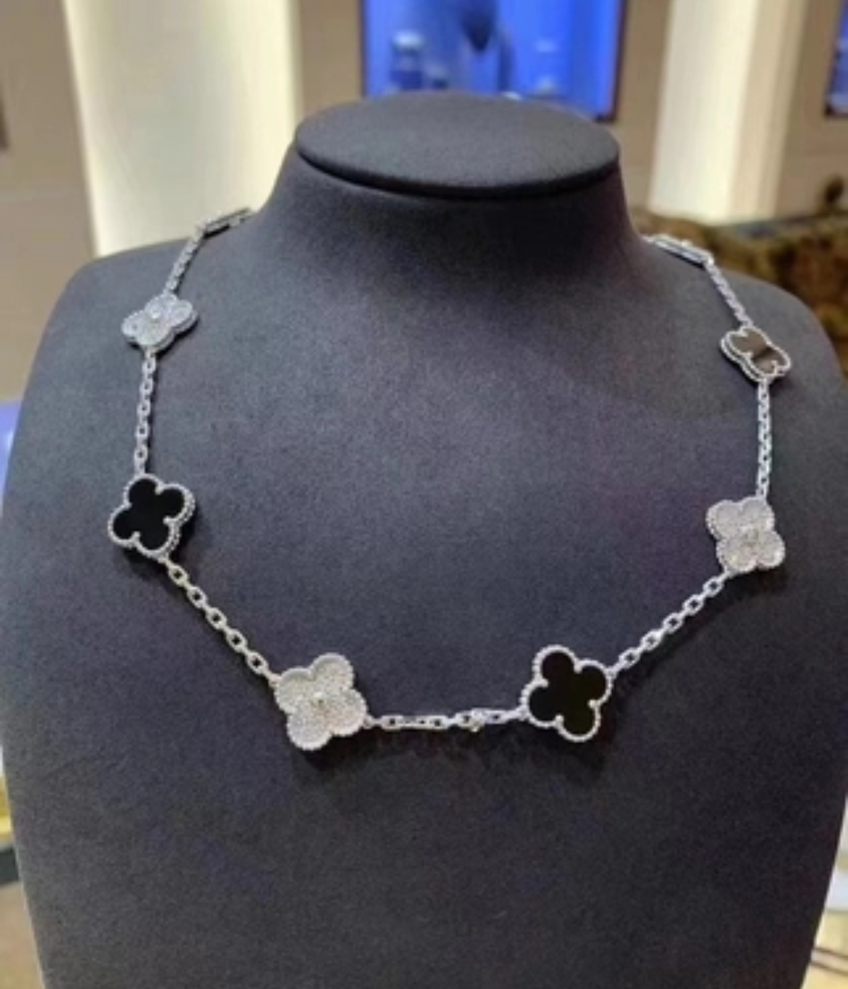 Comprar Colar Van Cleef 10 motivos Prata ônix/ Brilhante - a partir de ...