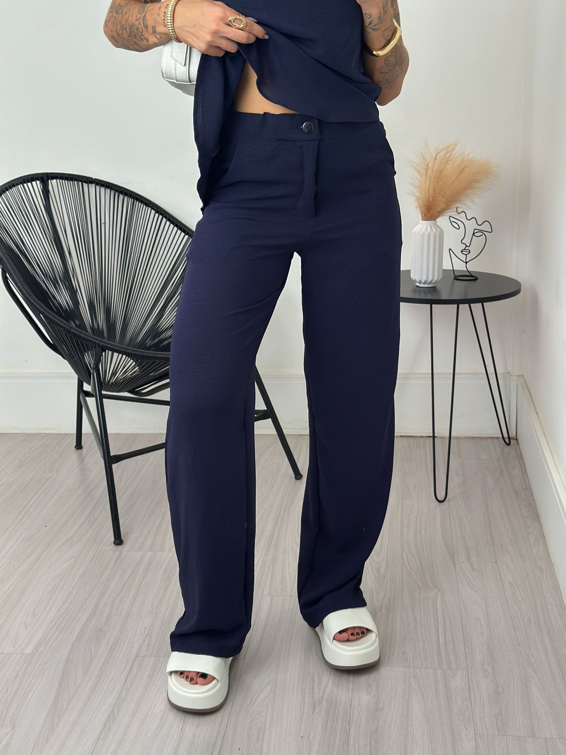 Comprar Calça Ayla Azul Marinho