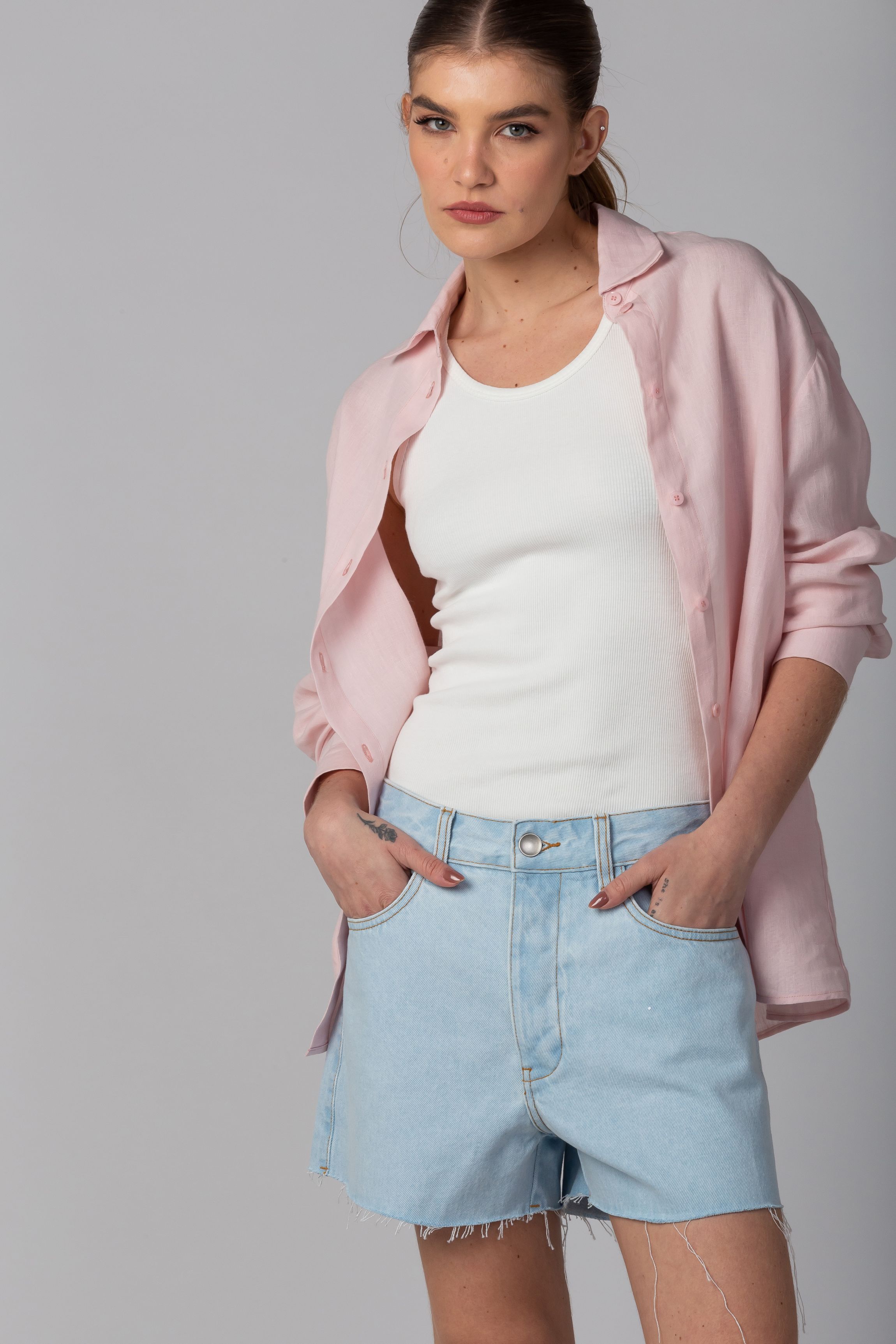 Comprar SHORTS AZUL CLARO - By Helena Bordon