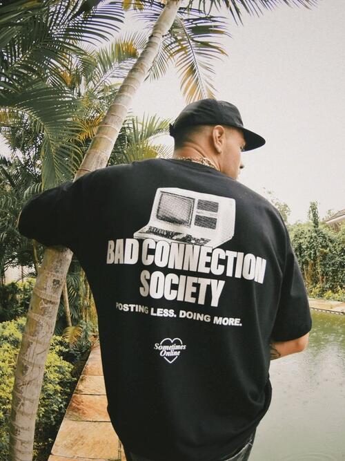 Comprar Camiseta Bad Connection - R$83,13 - Sometimes Online
