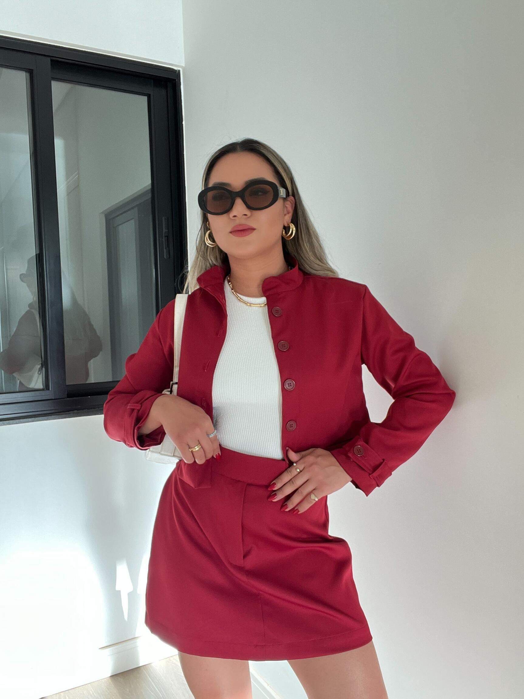 Saia Kamila - Eleg?ncia e Conforto em Alfaiataria de Alta Qualidade | Prendy