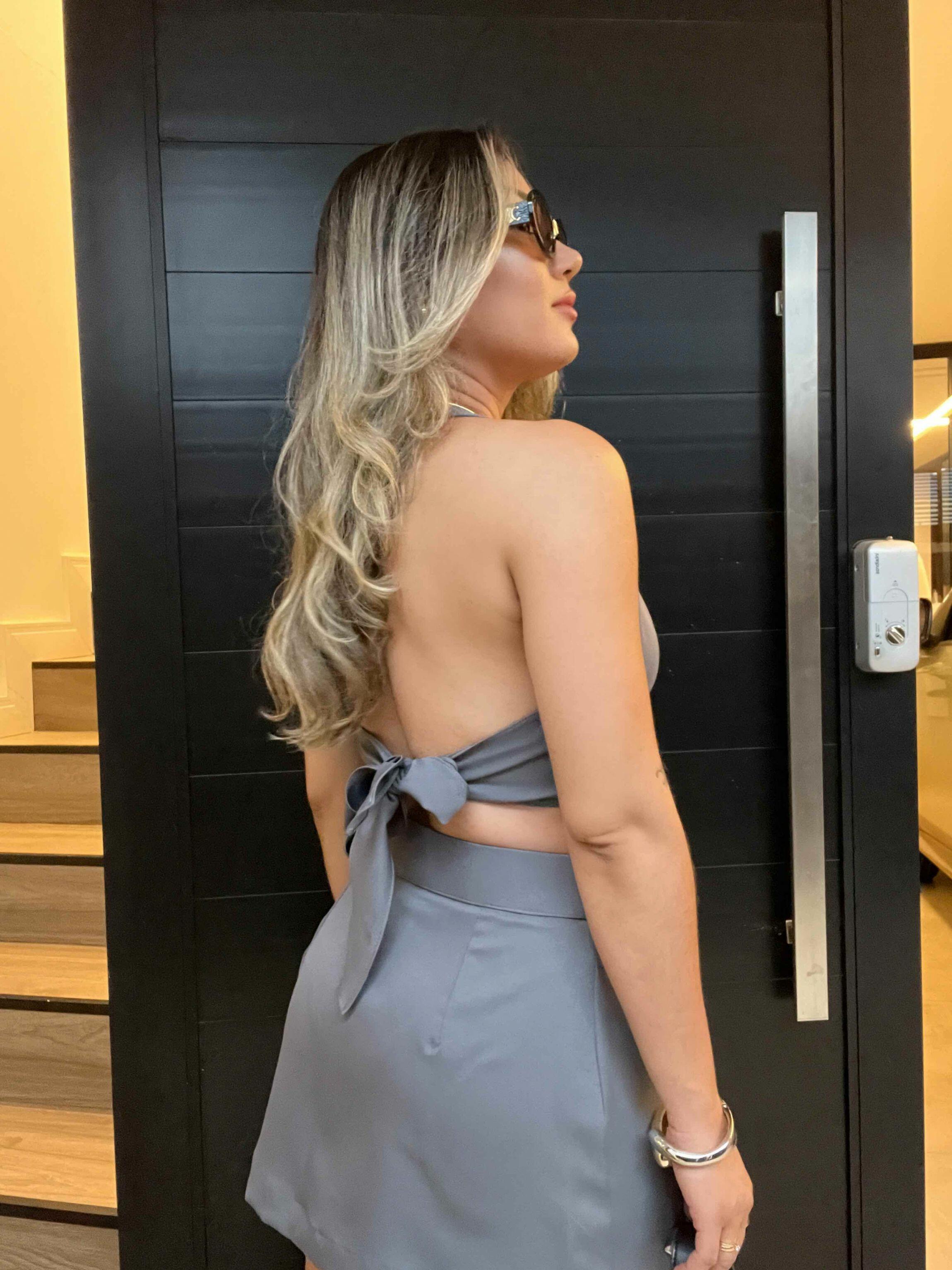 Saia Kamila - Eleg?ncia e Conforto em Alfaiataria de Alta Qualidade | Prendy