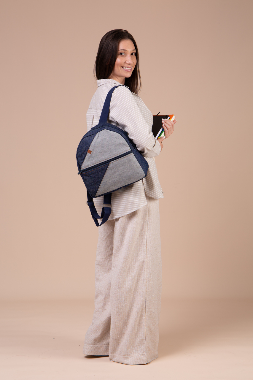 Comprar Mochila Jeans Sustentável - 27265 - a partir de R$227,05 - CACTO AZUL - Bolsas e ...