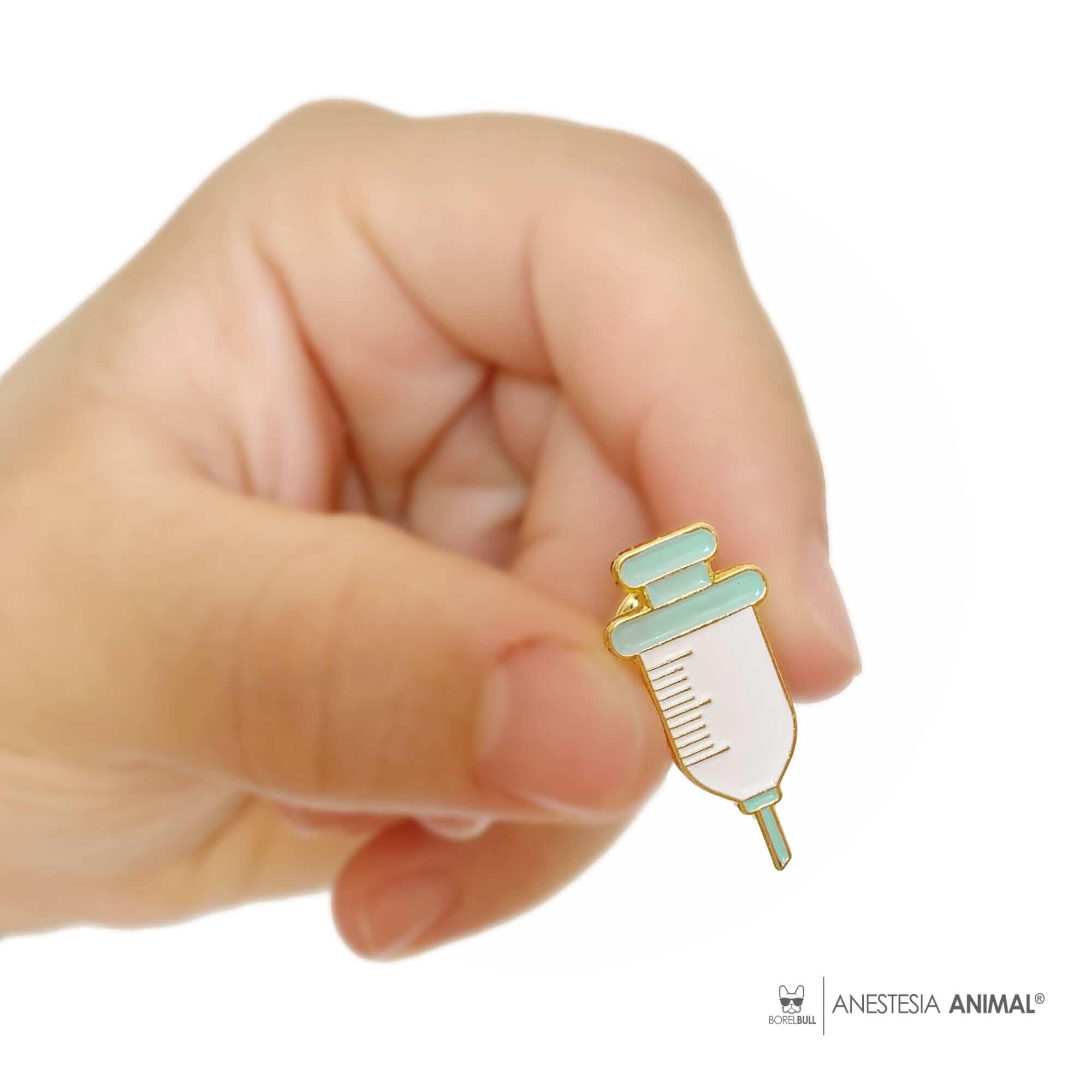 Comprar Broche Pin Seringa de Anestesia - a partir de R$16,14