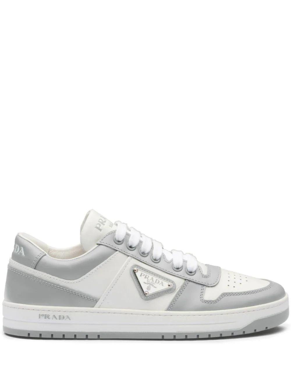 Comprar Tênis Prada cano baixo Downtown Branco e Cinza claro - ZIVOR
