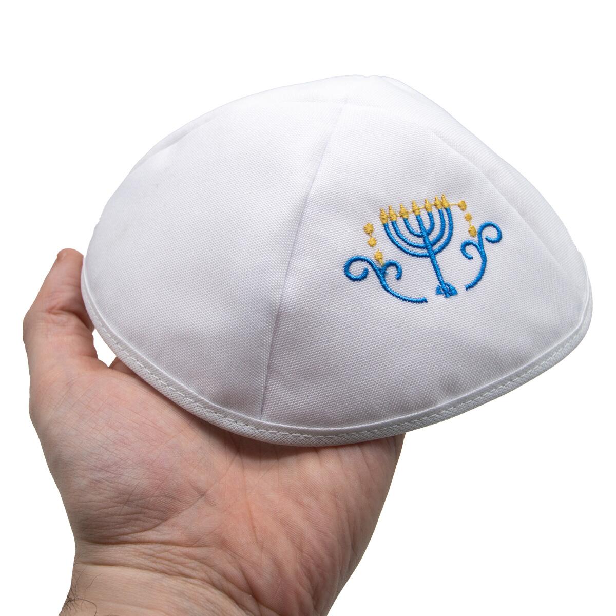 Kipá Judaico Menorah Branco ou Preto - a partir de R$36,86