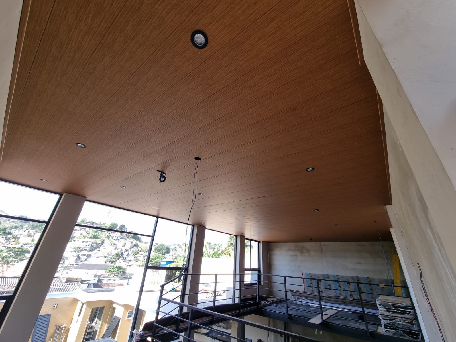 Comprar Forro Vinílico Angelim M² 7MM L20cm - R$94,90 - Evolução PVC