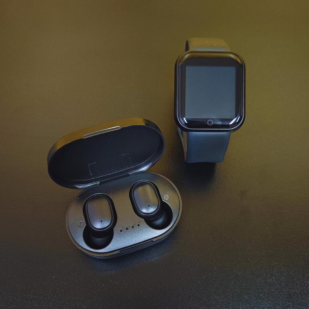 Comprar Kit Smartwatch D20S 2024 + Fone Airdots TWS Bluetoorth - R$40 ...