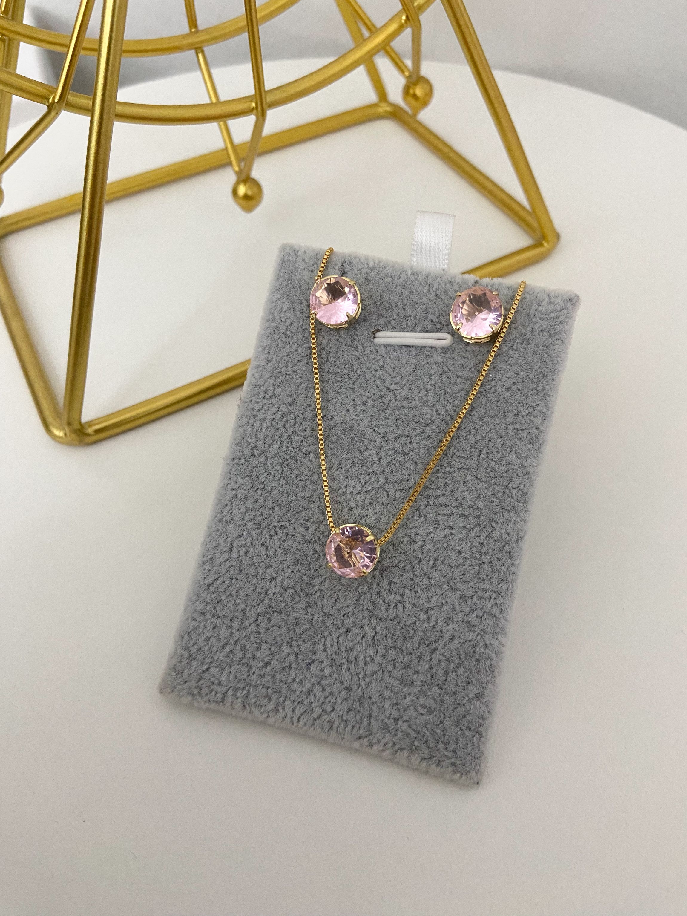 Comprar Conjunto circulo rosa Ouro - a partir de R$25,22 - Mica Semijoias | atacado