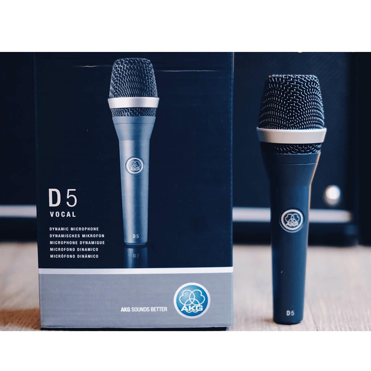 AKG D5 - Microfone Dinâmico Super Cardioide
