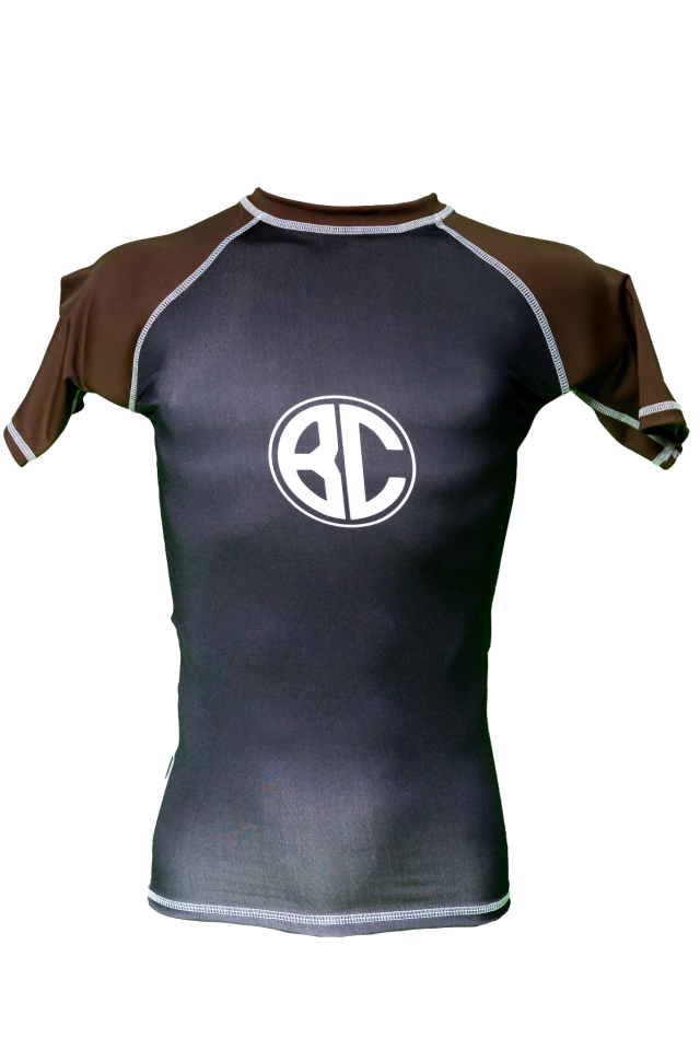 Comprar Rash Guard Shield Manga Curta Marrom - Brazil Combat