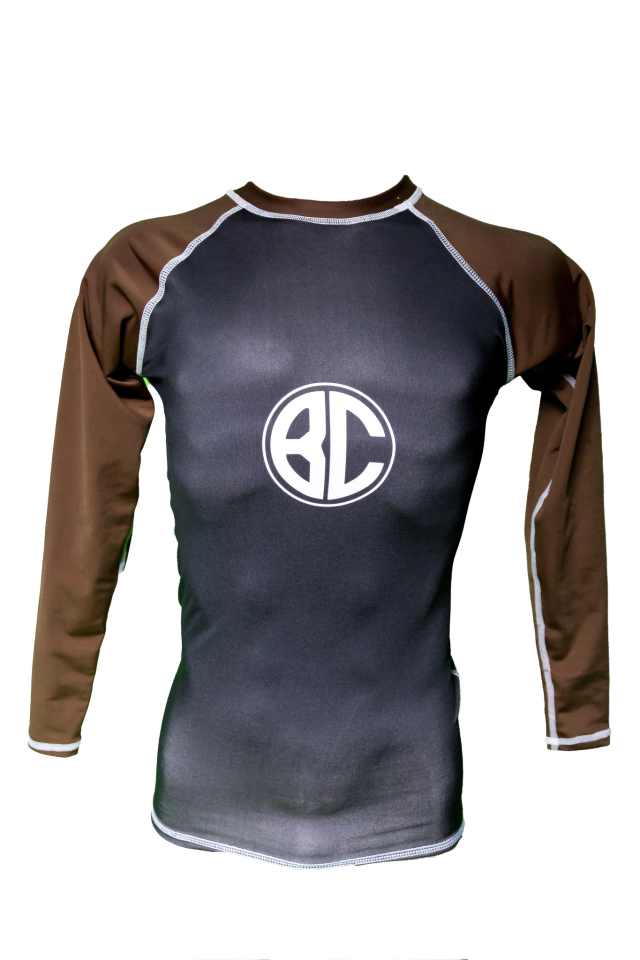 Comprar Rash Guard Shield Manga Longa Marrom - Brazil Combat