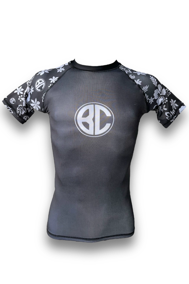 Comprar Rash Guard Hawaiian Style Manga Curta Cinza - Brazil Combat