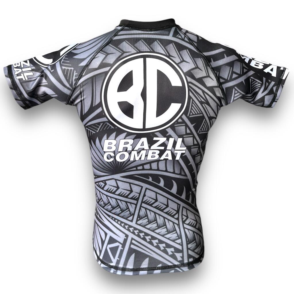 Comprar Rash Guard Maori Manga Curta - Brazil Combat