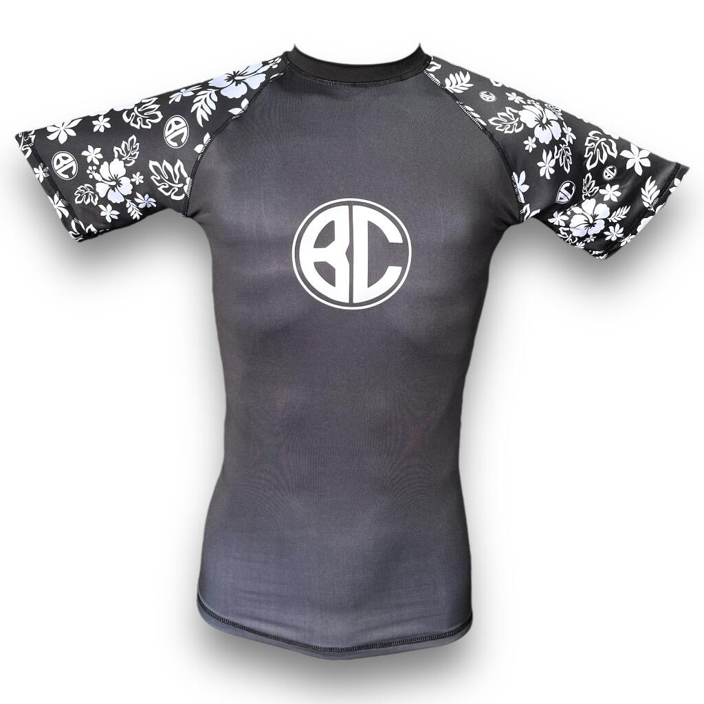 Comprar Rash Guard Hawaiian Style Manga Curta Branca - Brazil Combat