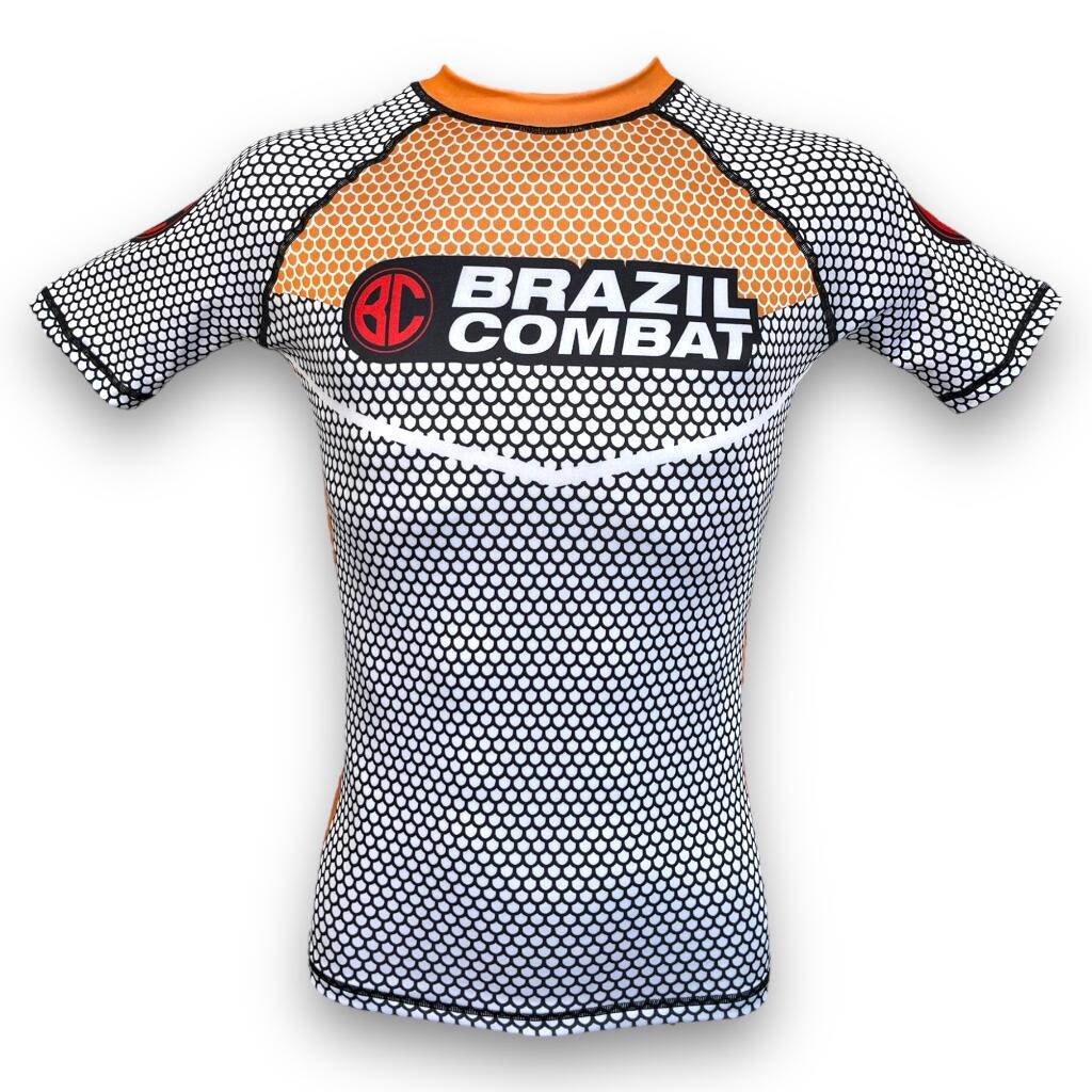 Comprar Rash Guard Fish Manga Curta Laranja - R$149,90 - Brazil Combat