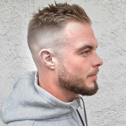 Conheça 5 cortes de cabelo para calvos
