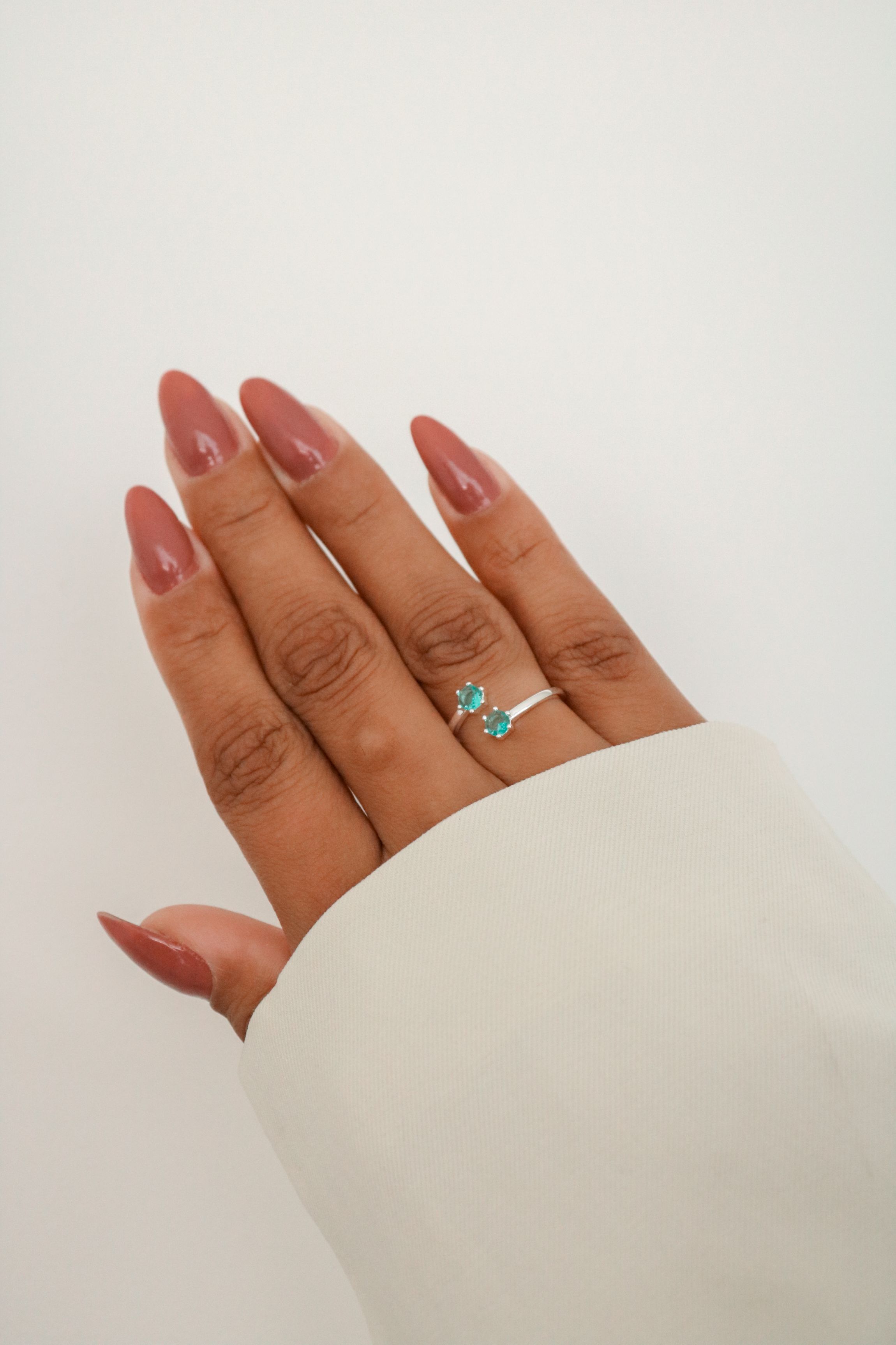 Comprar Anel ajustável pedras verde aqua - a partir de R$16,15 - Frida ...