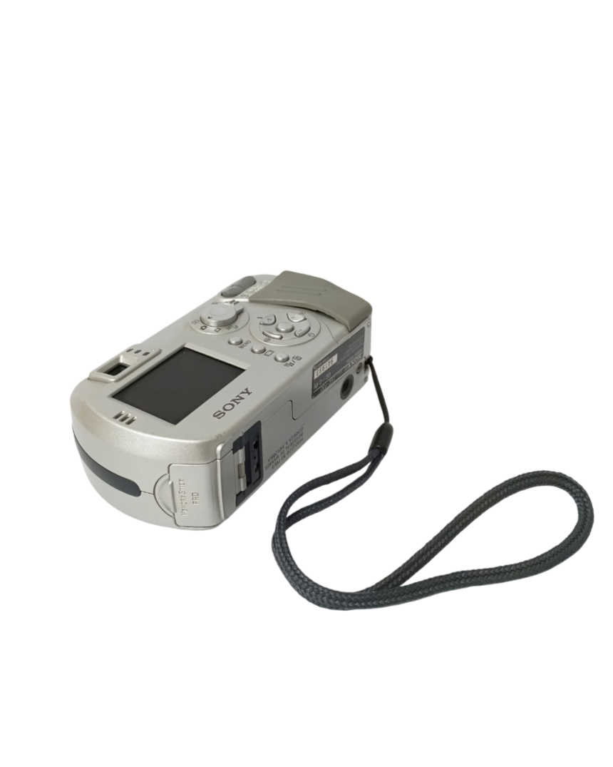 Comprar Câmera Sony Cyber-shot DSC-P32 3.2MP