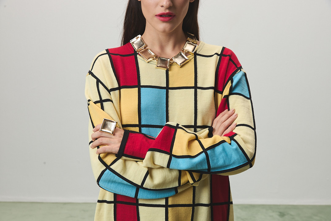 Comprar COLAR TUBULAR DOURADO - a partir de R$1.476,30 - YLLA