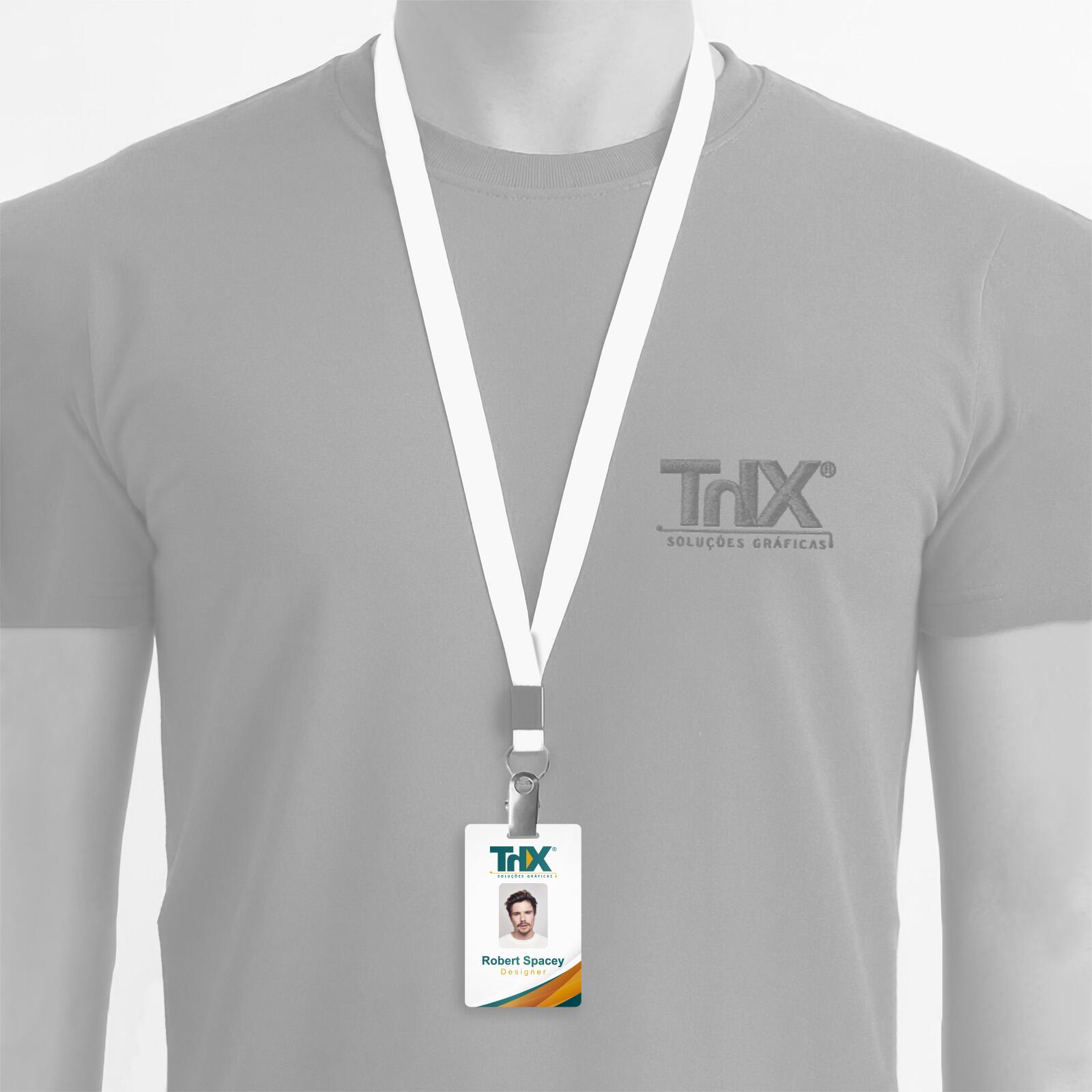 Crachás Personalizados em PVC para Empresas - de R$5,41 a R$23,75
