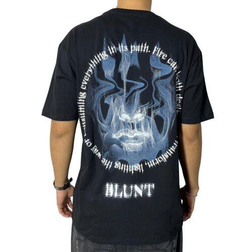 Camiseta Blunt: Elegância Streetwear com um Toque de Atitude - a partir ...