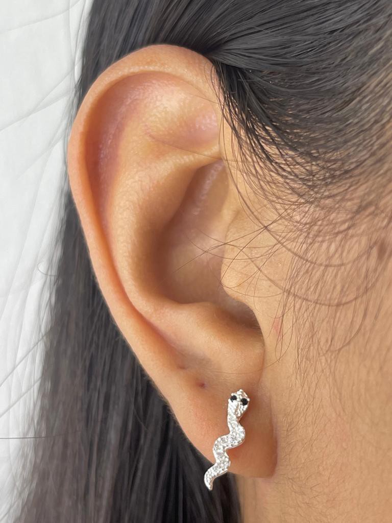 Comprar BRINCO DE PRATA SNAKE - R$21,45 - Madagi Pratas | Joias em Prata 925 com Fábrica Própria ...