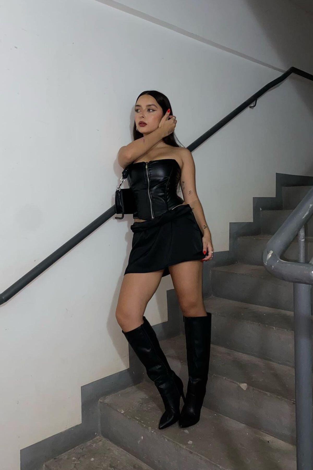 Comprar Corselet Reverse Preto - a partir de R$275,50