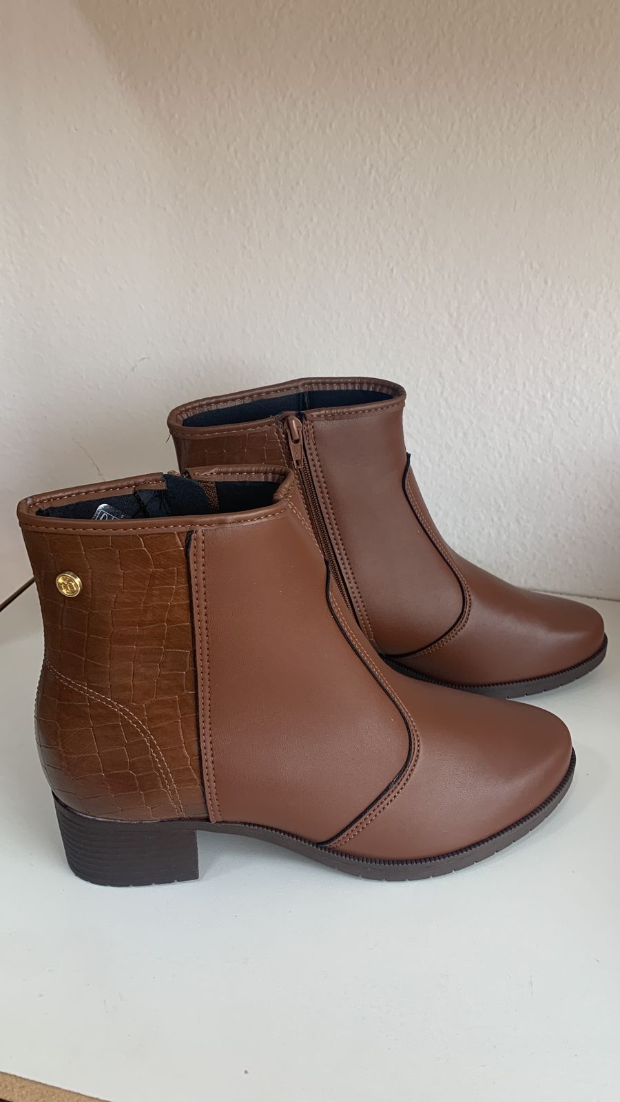 Comprar BOTA CROCO CANELA - Jeito Moleca