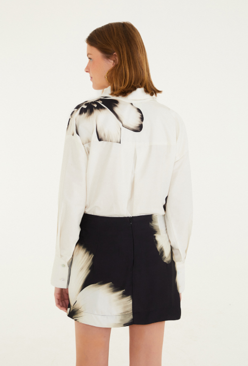 Comprar Saia Curta Maya E Farm - Ouseup Moda Feminina