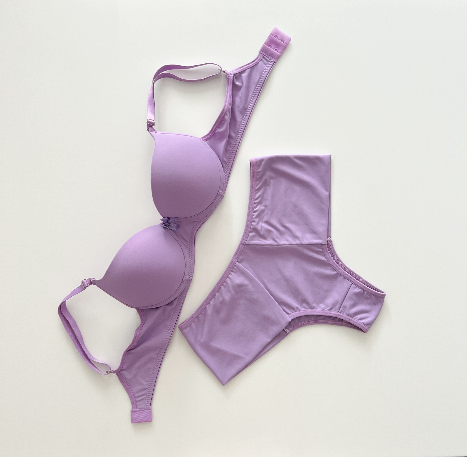 Comprar CONJUNTO SUTIÃ BÁSICO COM BOJO EM MICROFIBRA E CALCINHA TANGA ...