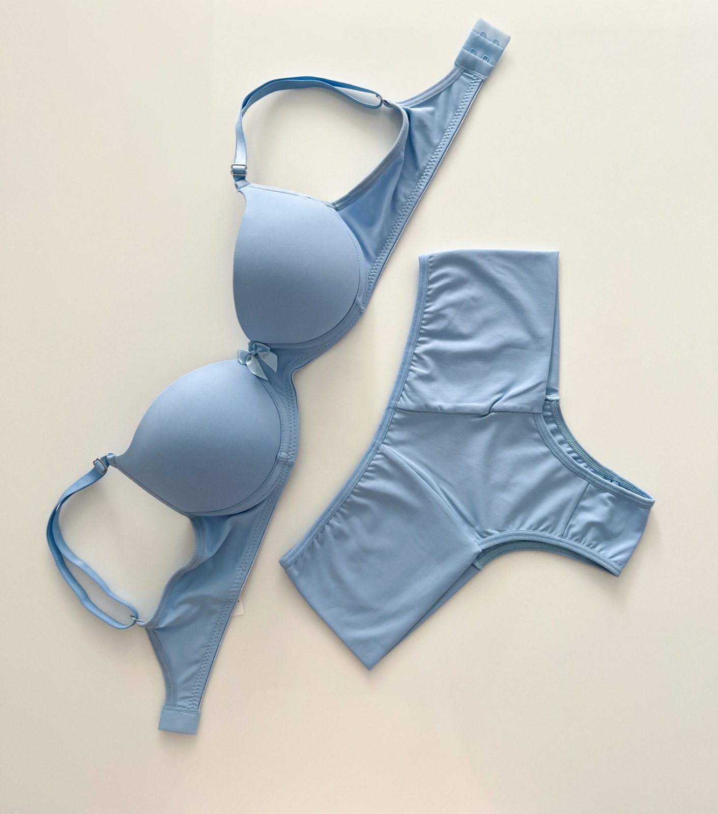 Comprar CONJUNTO SUTIÃ BÁSICO COM BOJO EM MICROFIBRA E CALCINHA TANGA ...