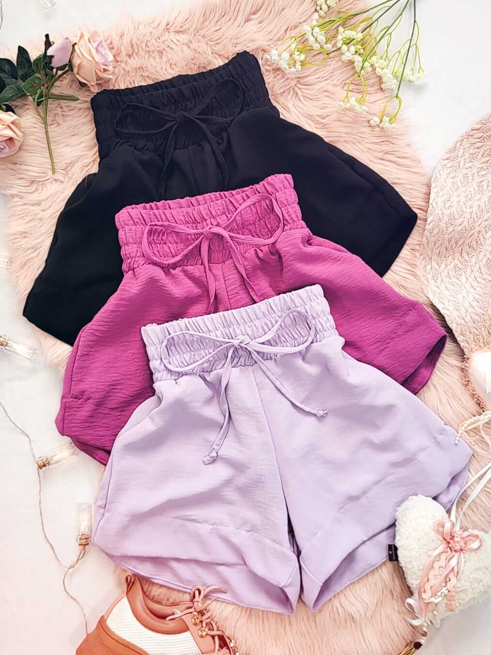 Shorts Crepe Forrado Lilas - a partir de R$132,90