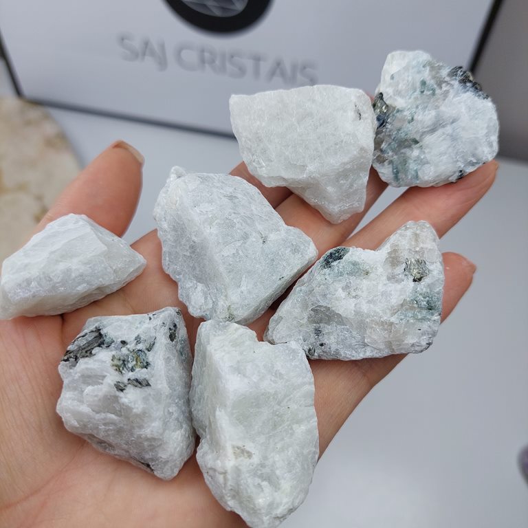 Comprar Pedra da Lua Natural Bruto Atacado Pacote 100 gramas - a partir ...