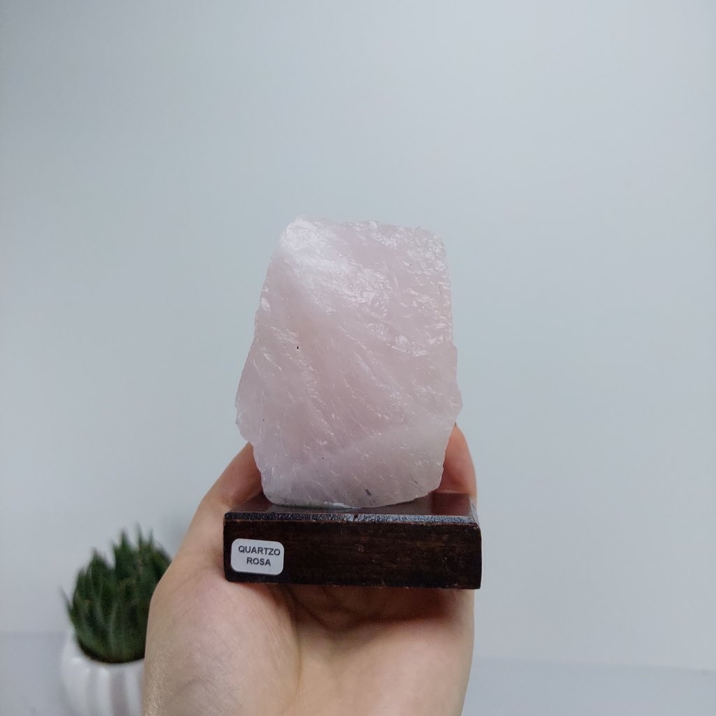 Comprar Pedra Quartzo Rosa Natural Bruta na Base Madeira 150 a 210 ...
