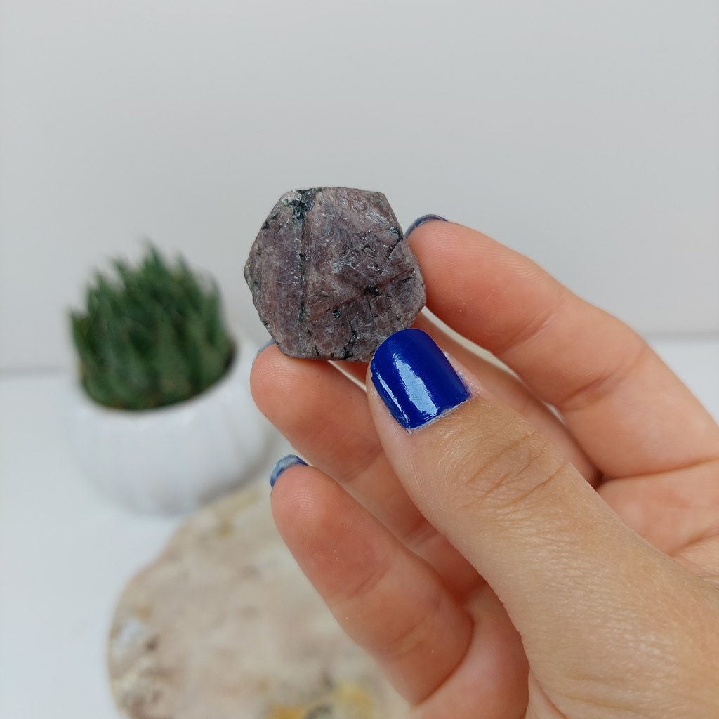 Comprar Pedra Rubi Bruto Natural 2cm aprox. - SAJ Cristais - Pedras e ...