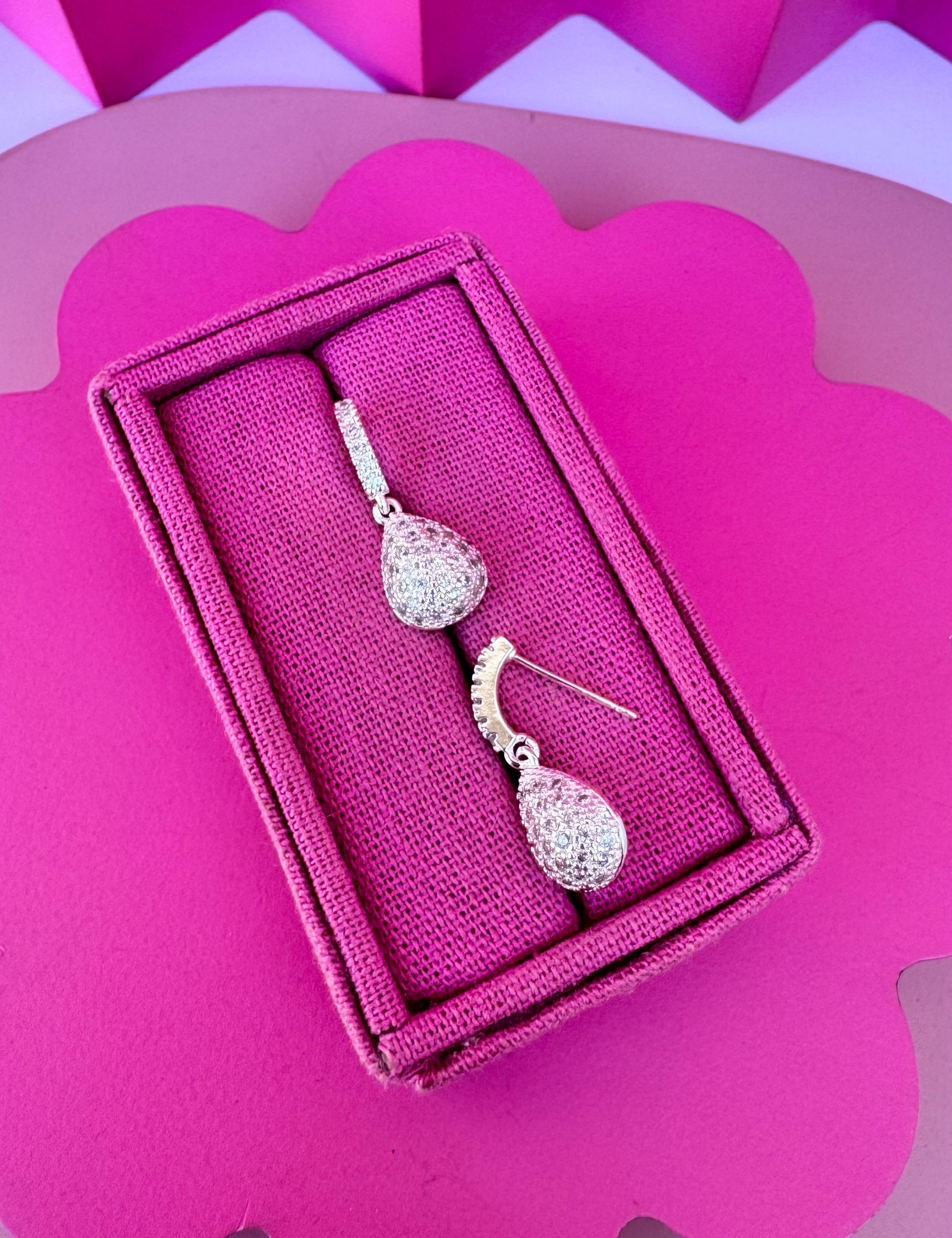 Comprar Brinco Arco Cravejado e Gota Microzirconia G178 - Semijoias no Atacado com Qualidade e ...