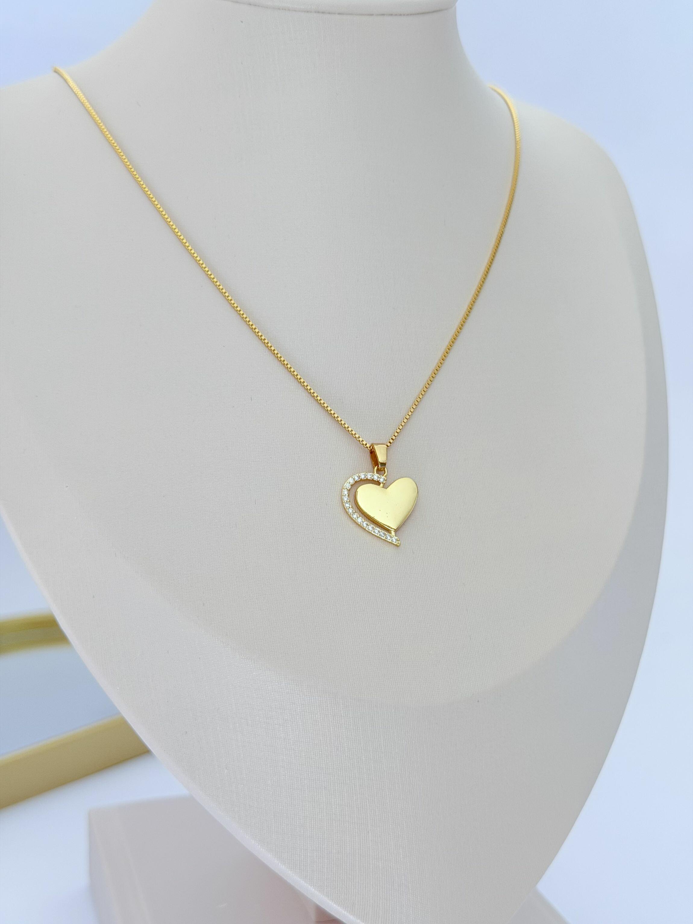Comprar Colar Coração Liso e Lateral Cravejado Ouro