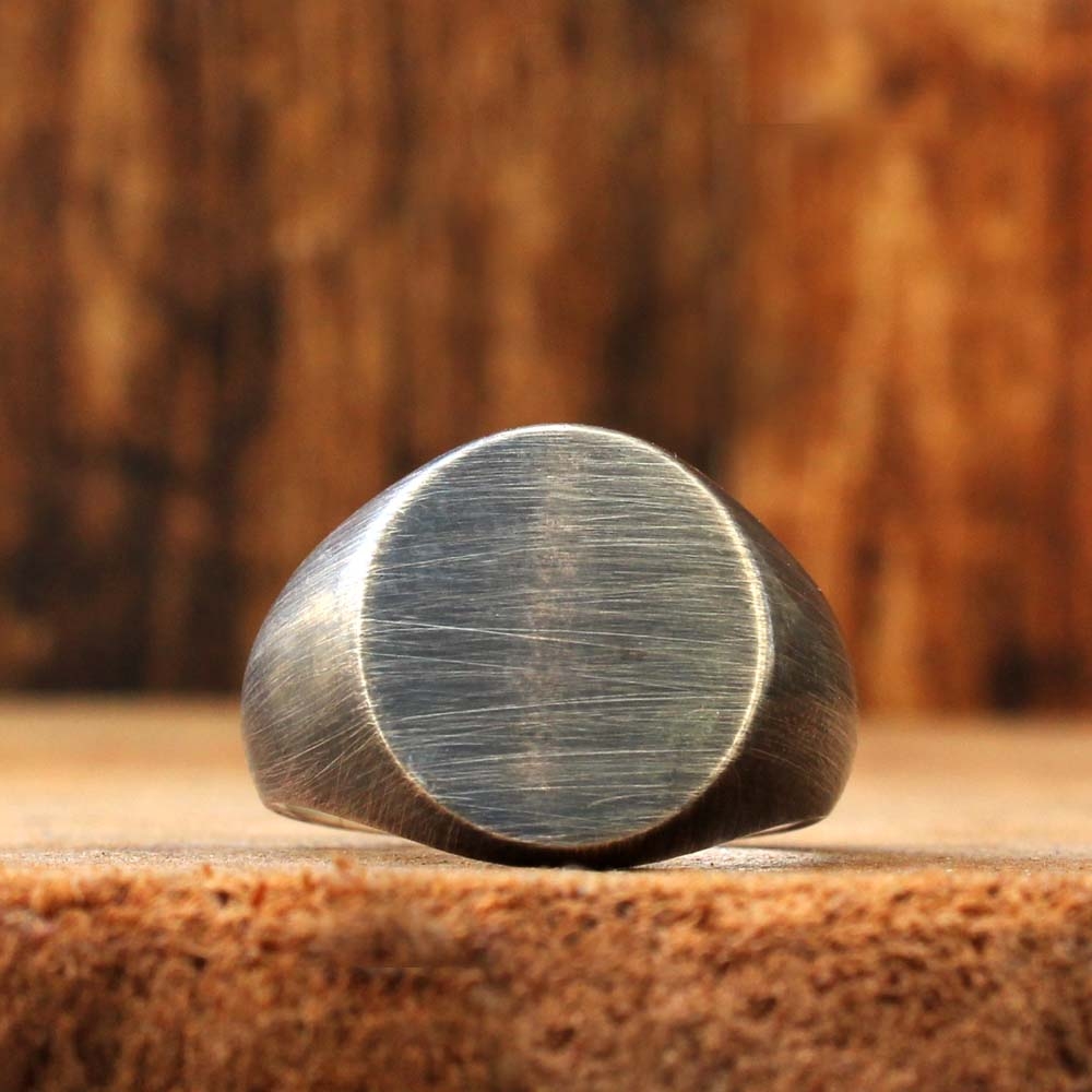 Comprar Anel Clássico Oval - R$699,00 - Vulcano Joias