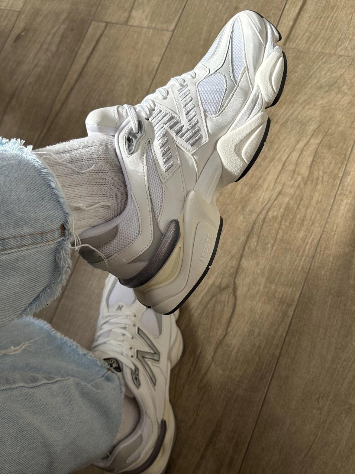 NB 9060 Sea Salt - Bege | Estilo e Tecnologia New Balance