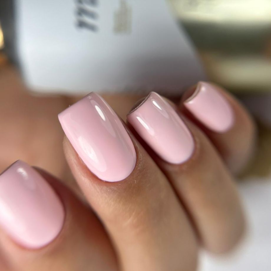 Esmalte em Gel Milkshake de Morango ? Rosa Suave e Brilhante - a partir ...