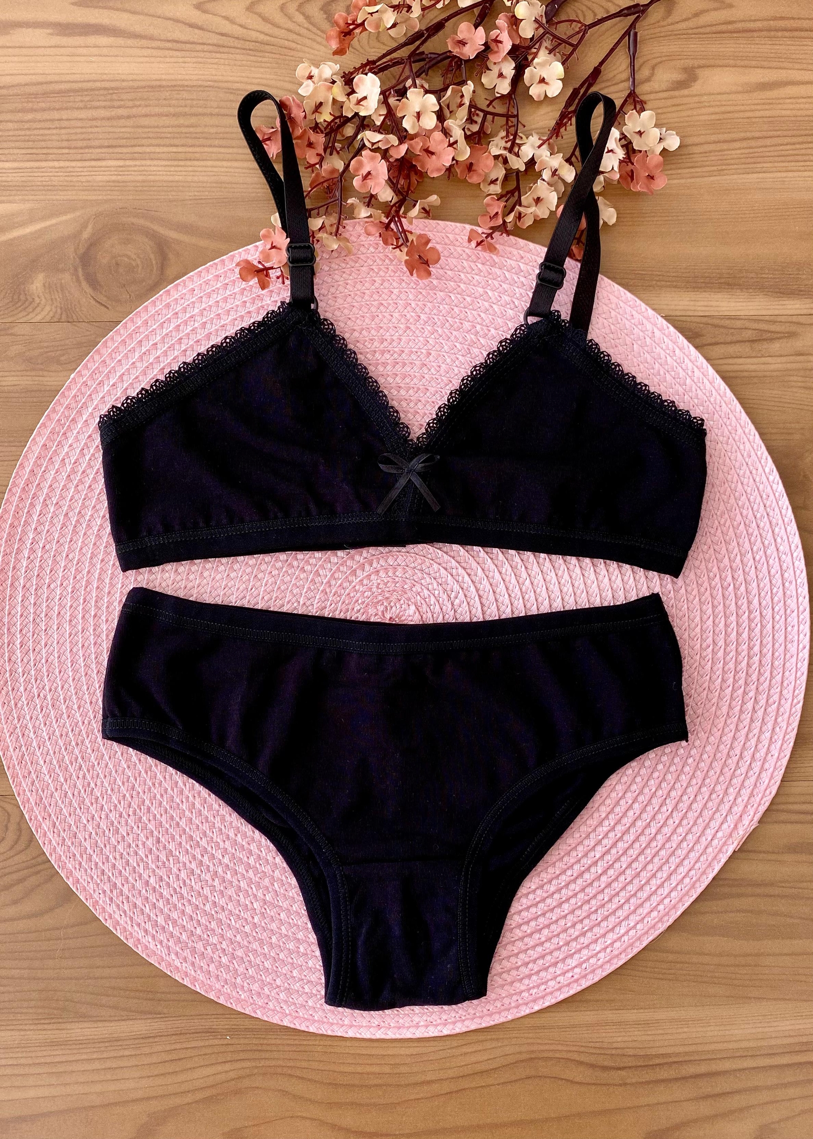 Comprar CONJUNTO COLEGIAL MENINA MOÇA SEM BOJO - Kalu Moda Íntima