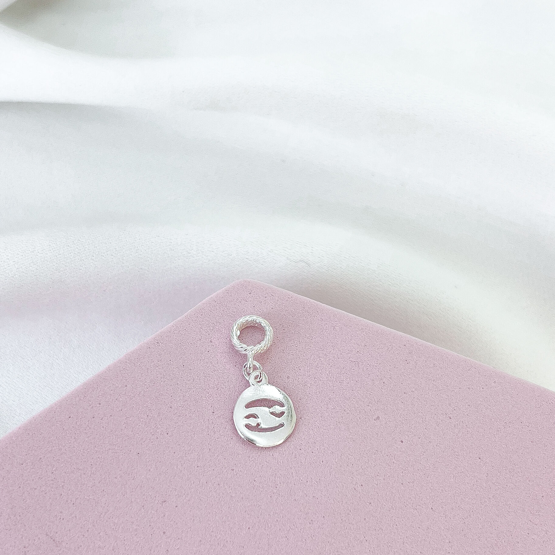 Comprar Berloques Signos - a partir de R$19,85 - Lilly Store | Atacado e varejo de semijoias ...