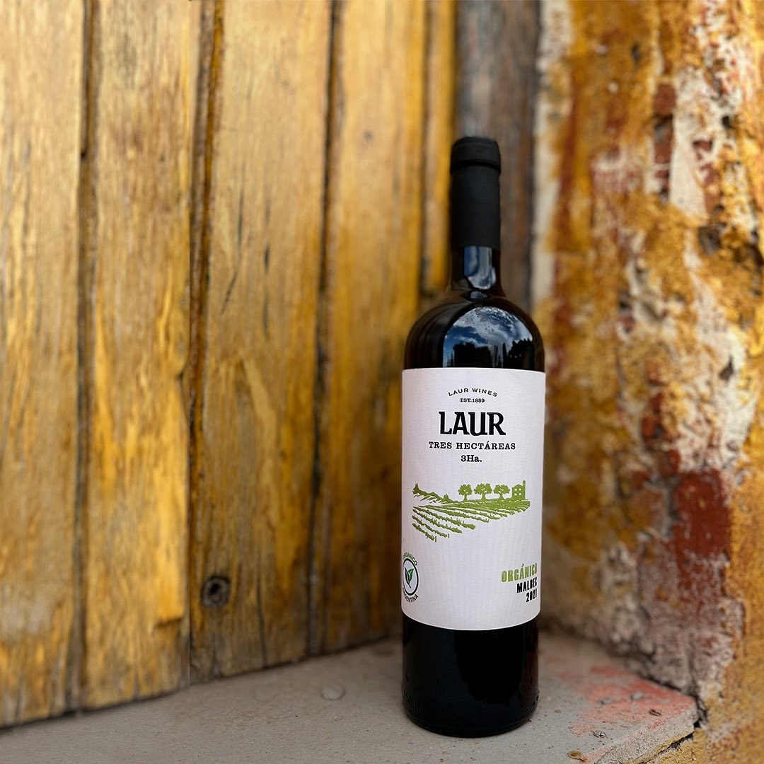 Comprar Vinho Laur Tres Hectáreas Organico Malbec - 750ml - Importados ...