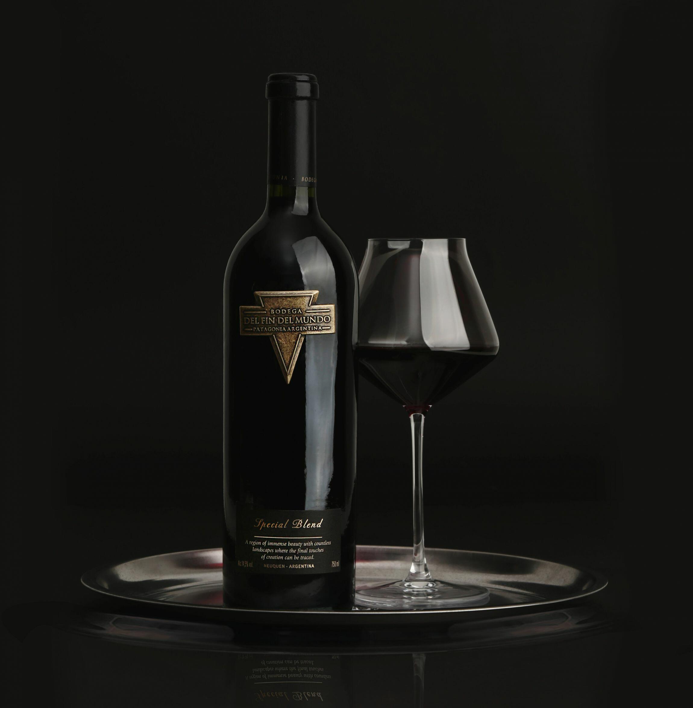 Comprar Vinho Bodega Fin del Mundo Special Blend - 750ml