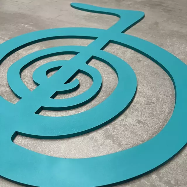 Símbolo Chokurei em Madeira - Tamanho 35cm - Cores - de R$95,90 a R$383,90