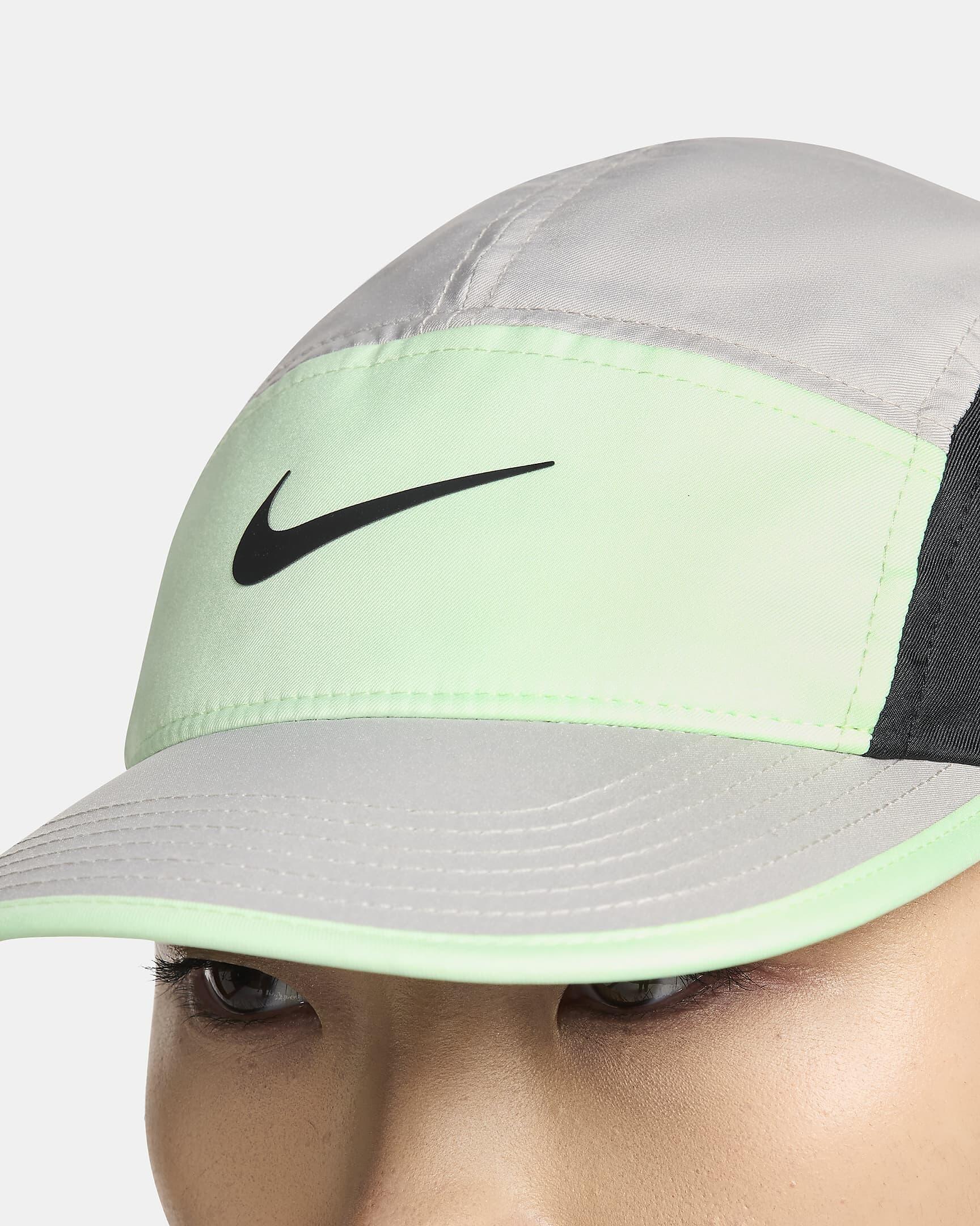 Comprar Boné Unstructured Swoosh Cap Nike - R$159,90 - Crowd Corner Shop