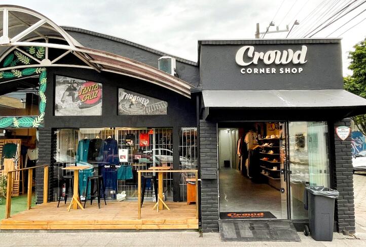 about_us - Crowd Corner Shop