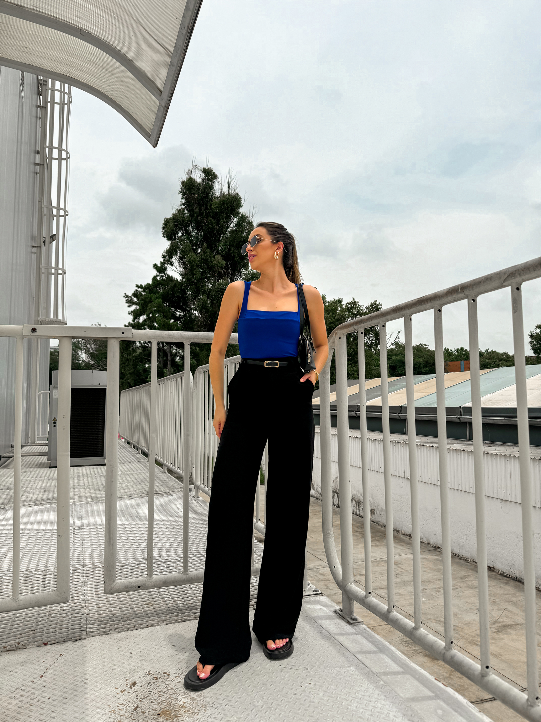 Comprar BODY DOMINIQUE - AZUL ROYAL - USE ELIZAH