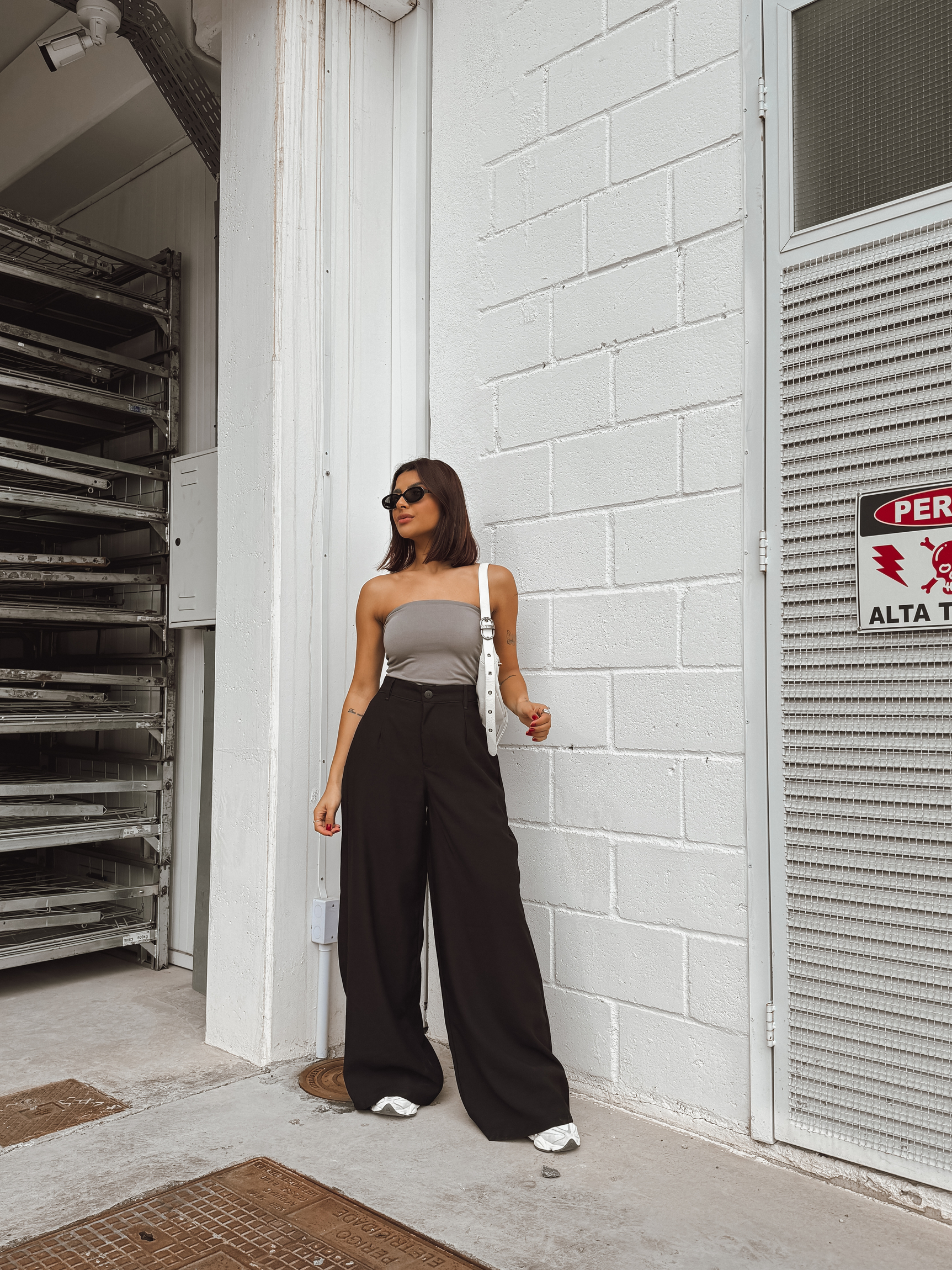 Comprar BODY IRIS - CINZA - USE ELIZAH